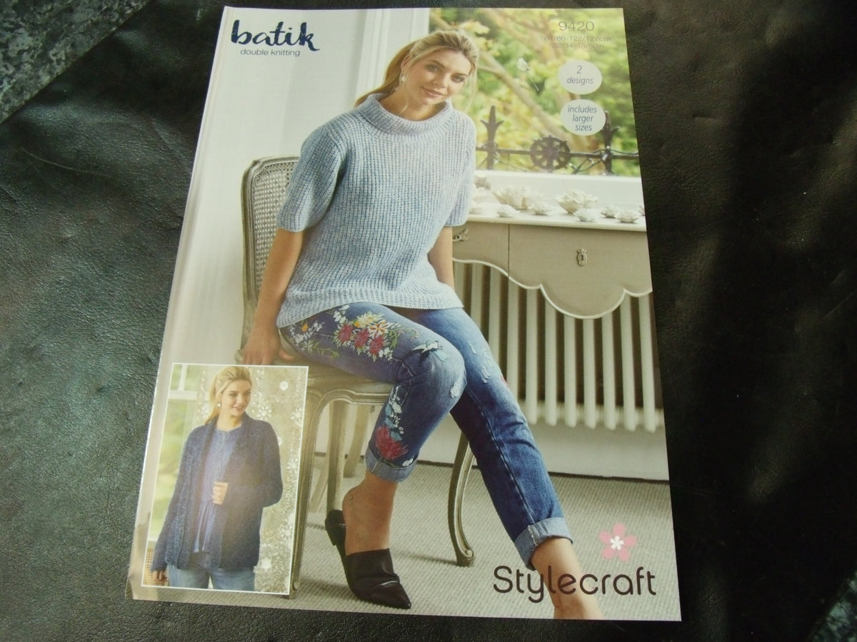 Stylecraft Double Knitting Pattern 9420 Two designs – S and P Leisure